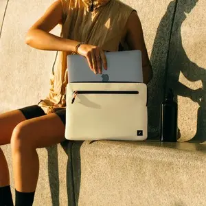 14TH & UNION Ultralight Sleeve For Macbook - Sandstone 14"